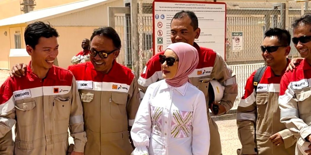 Dirut Pertamina Sambangi Lapangan Migas Di Menzel Ledjmet Nord (MLN ...